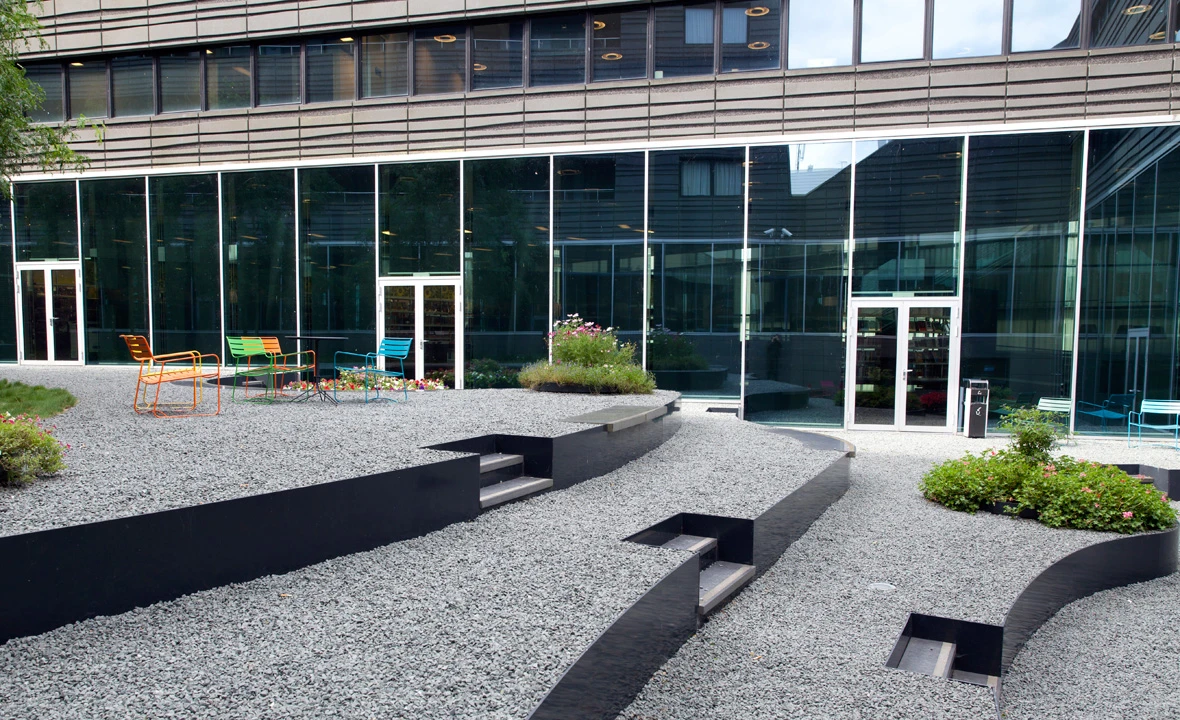 Almere library roof garden - Karres en Brands