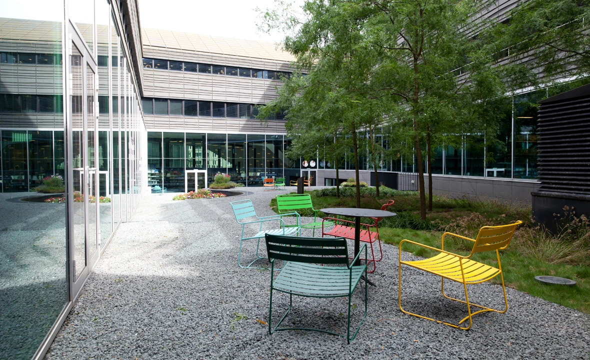 Almere library roof garden - Karres en Brands