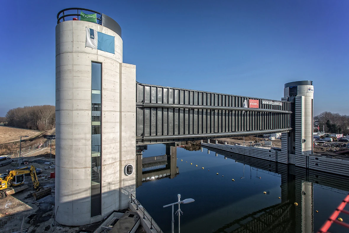 Construction Limmel Lock Making Progress - Karres en Brands